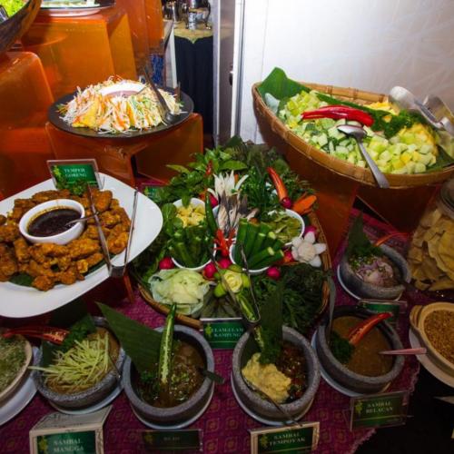 13 Apr-10 may 2021: KL Tower Ramadan Buffet Dinner Promotion ...