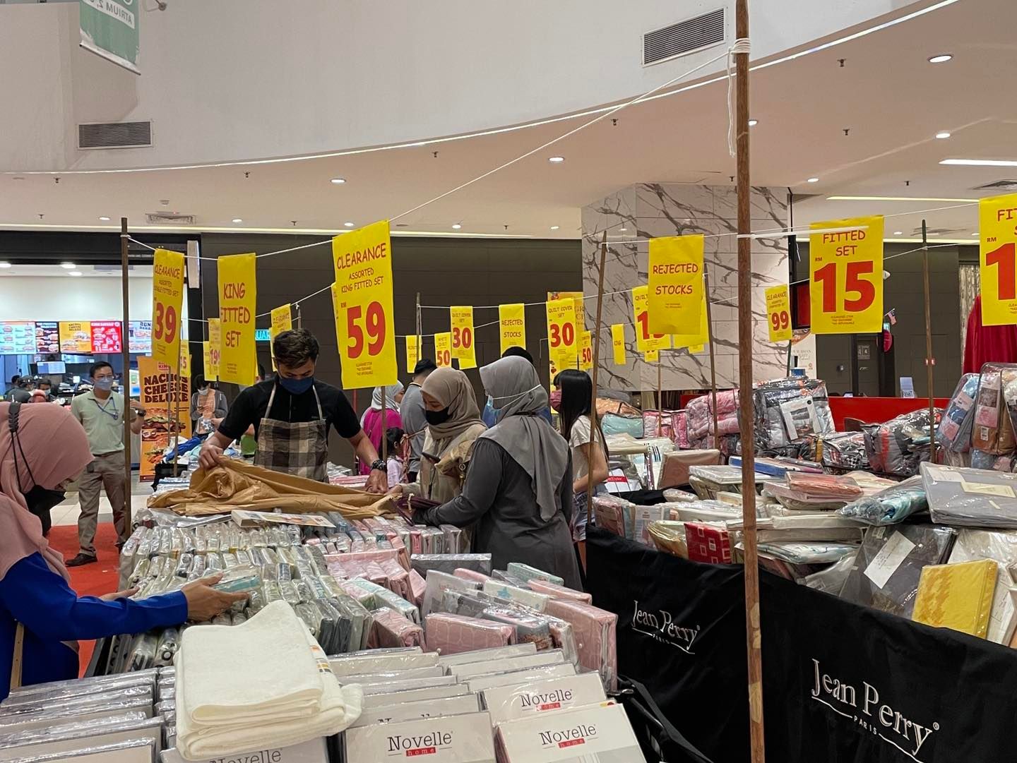 Now till 25 Sep 2022: Jean Perry Warehouse Sale at KL Gateway Mall ...