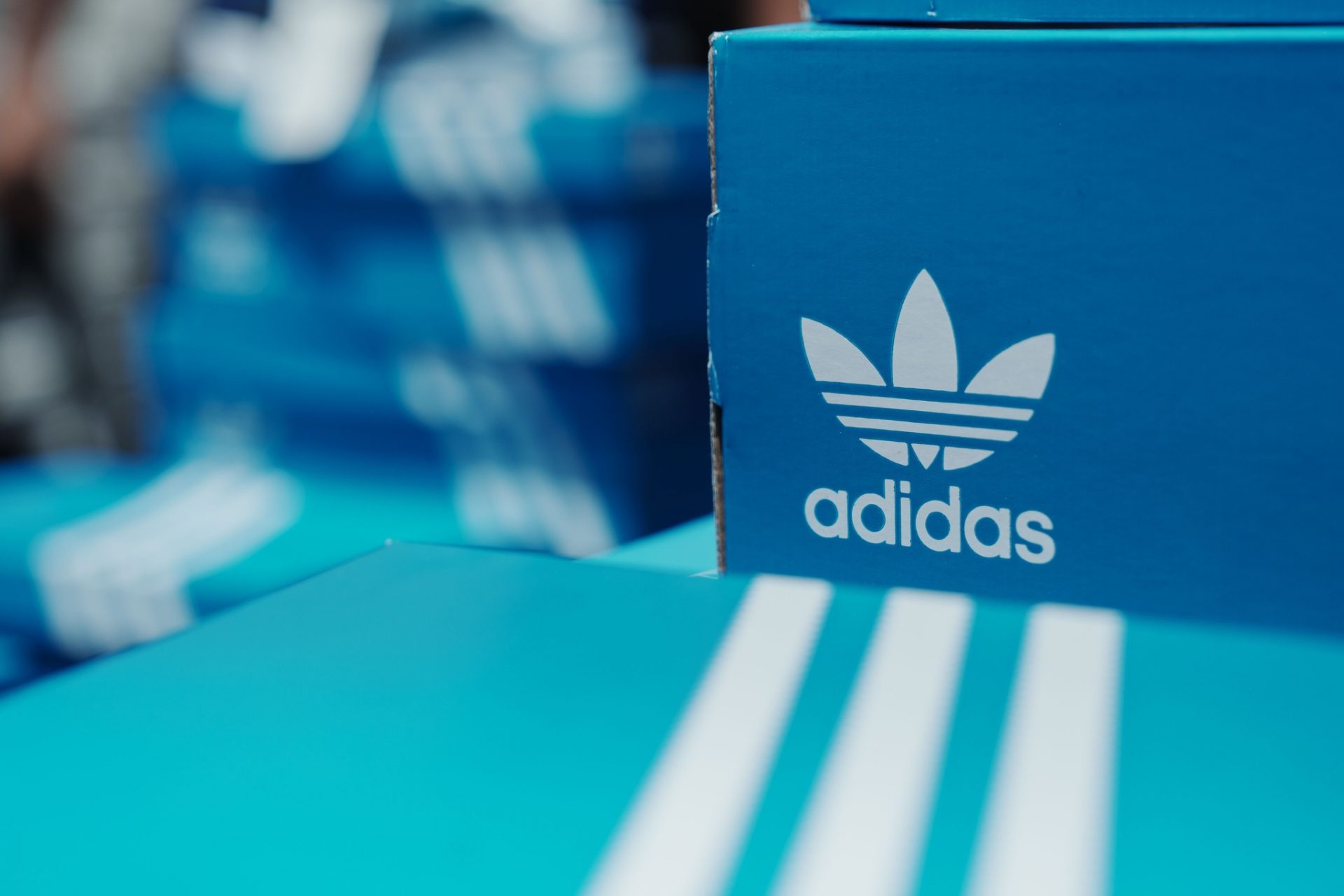 8-17 Sep 2023: Adidas Friends & Family Sale at Mitsui Outlet Park KLIA ...