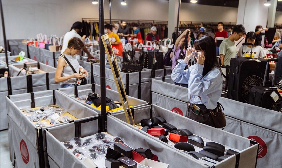 Branded Fashion Warehouse Sale Quill City Mall – Up to 90% OFF