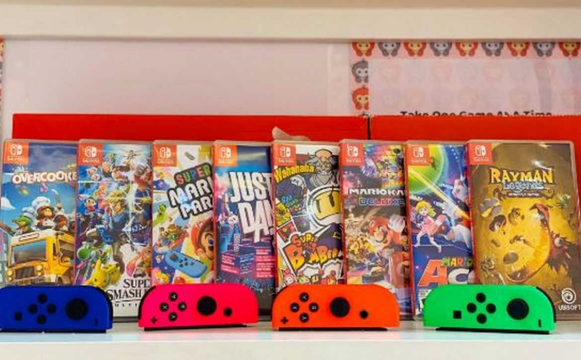 New Hangout Places With Nintendo Switch and Fun Board Games To Hang Out ...