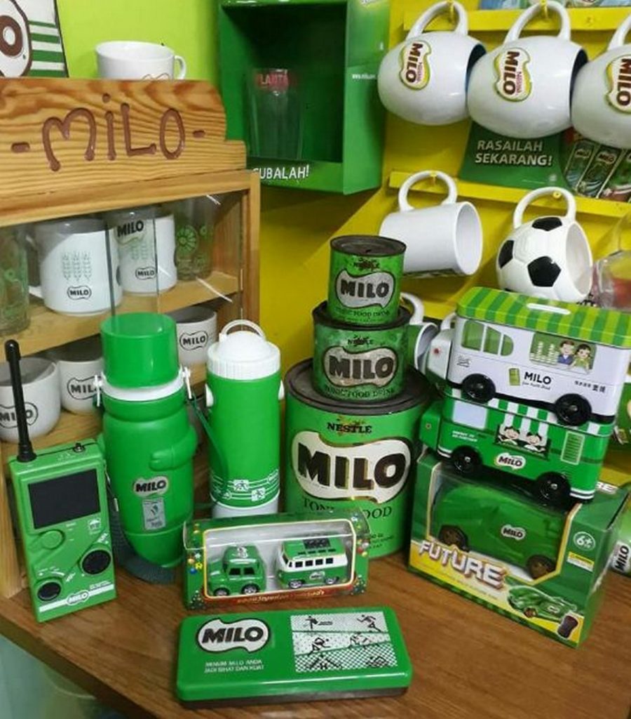 Malaysia MILO Man with All Milo Collection Since the 1950s ...