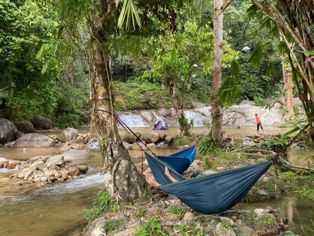 Waterfall Chalet In Perak, The Best Port For Holidays And Picnics ...