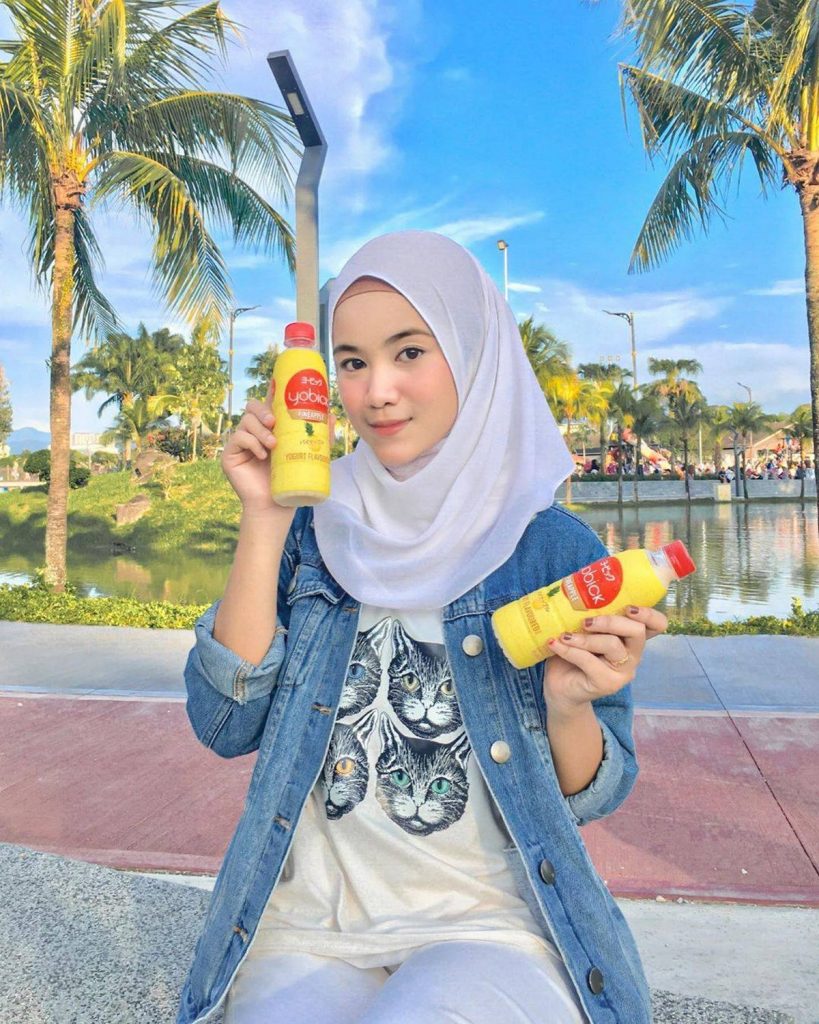 Yobick a New Japanese Yogurt Drink With Limited Edition Fuji Apple ...