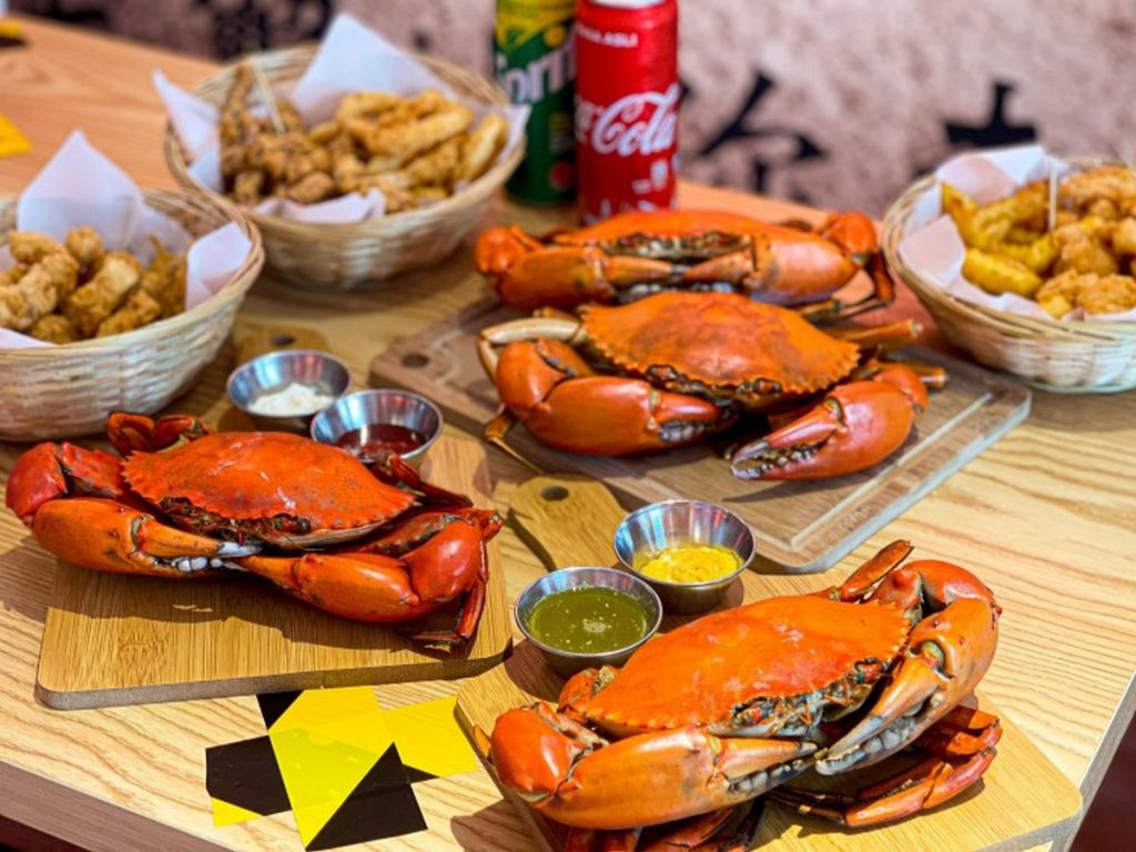 Big Fat Juicy Crabs Available at A new Seafood Restaurant in Penang ...