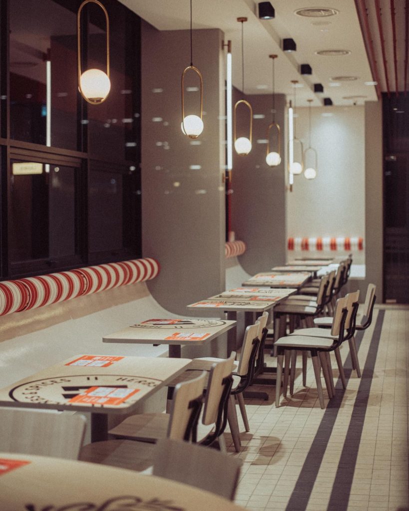 KFC Opens a Retro Themed Outlet in Klang Which Were Inspired by 1950's ...