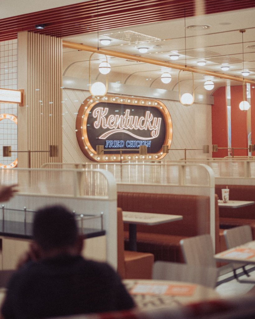 KFC Opens a Retro Themed Outlet in Klang Which Were Inspired by 1950's ...